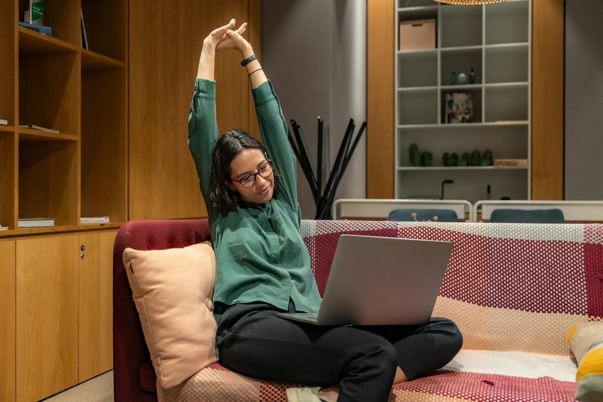 Como aplicar movimento à sua rotina com os movement snacks? - Arimo